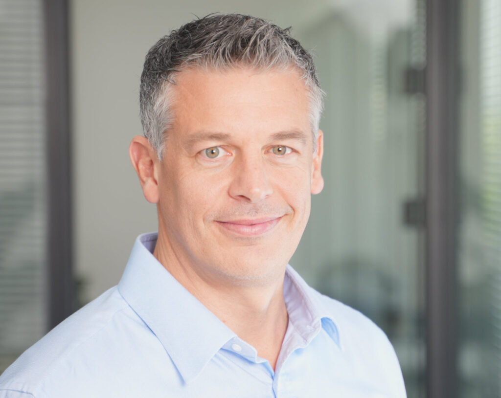 4TEC SOLUTIONS - Kontakt